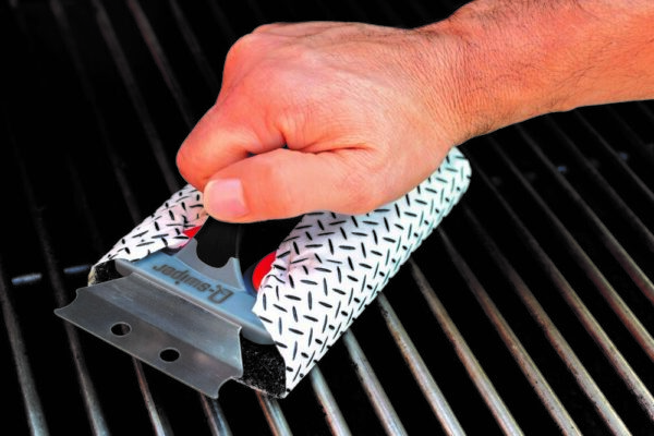 Q-Swiper® BBQ Grill Cleaner - Proud Grill Company